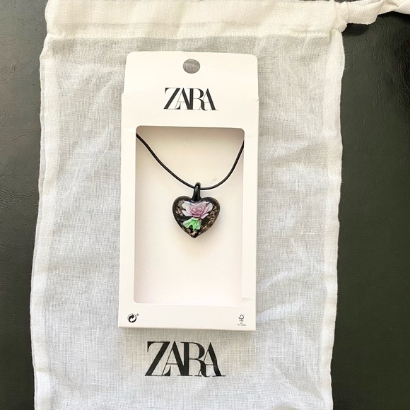 Zara | Jewelry | Nwt Zara Heart Shape Glass Statement Necklace | Poshmark